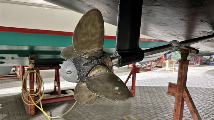 Antrieb: Schiffsschraube/Propeller für die Yacht finden